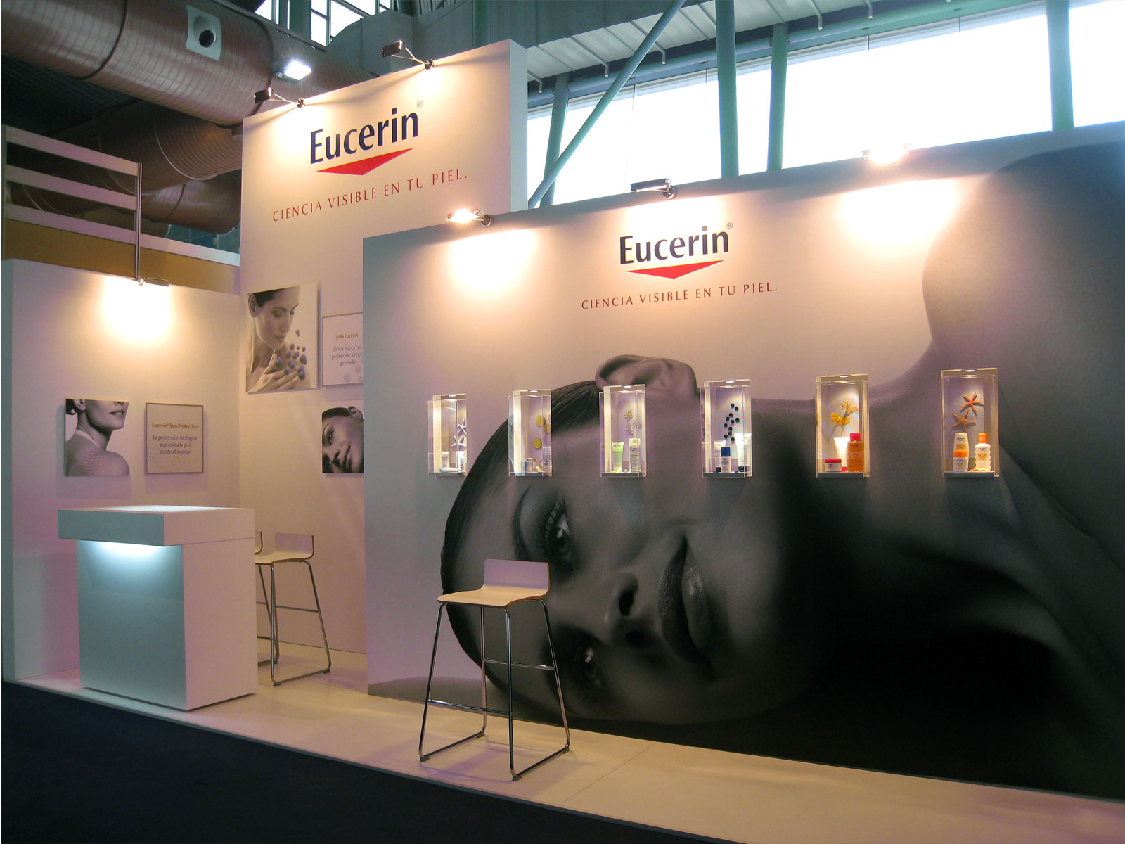 Stand EUCERIN Congreso Nacional de Dermatología y Venereología MÁLAGA ...